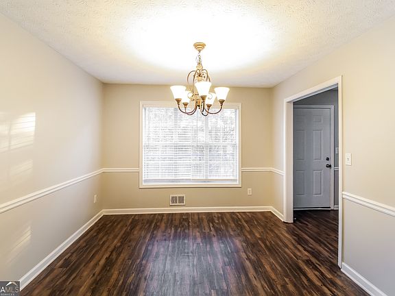 3850 Cool Springs Point, Loganville, GA 30052 | Zillow