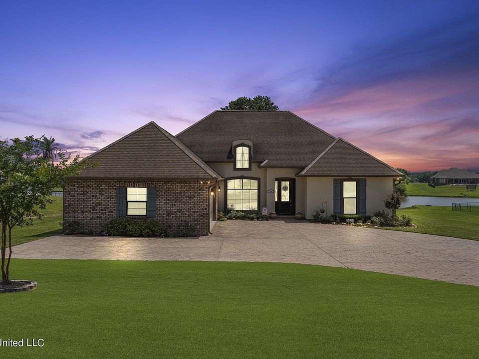 169 Shore Crest Cir, Carriere, MS 39426 | Zillow