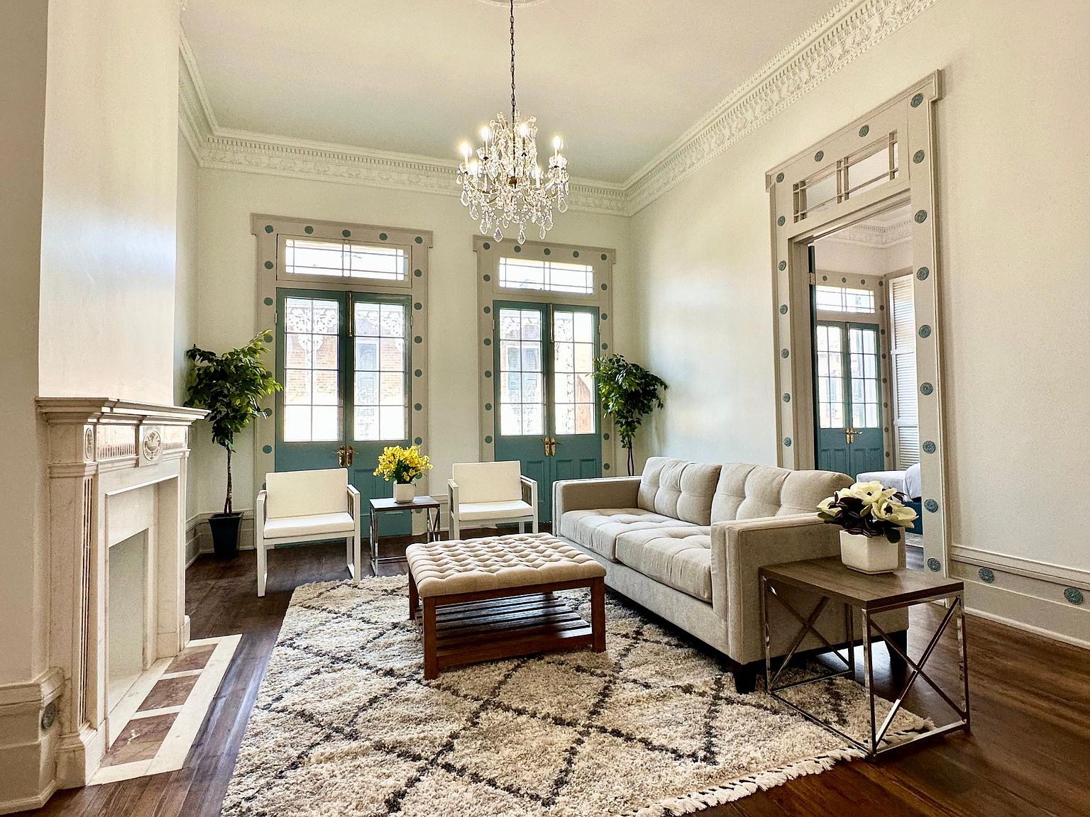 818 Bourbon St #2A, New Orleans, LA 70116 | Zillow
