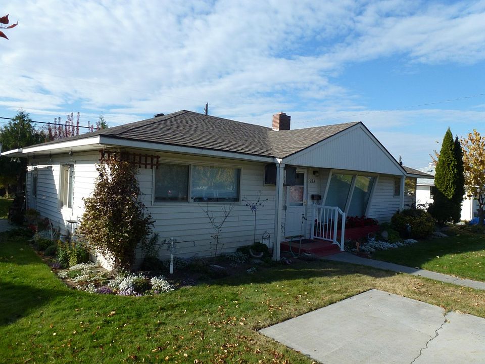 223 G St NE, Ephrata, WA 98823 | Zillow