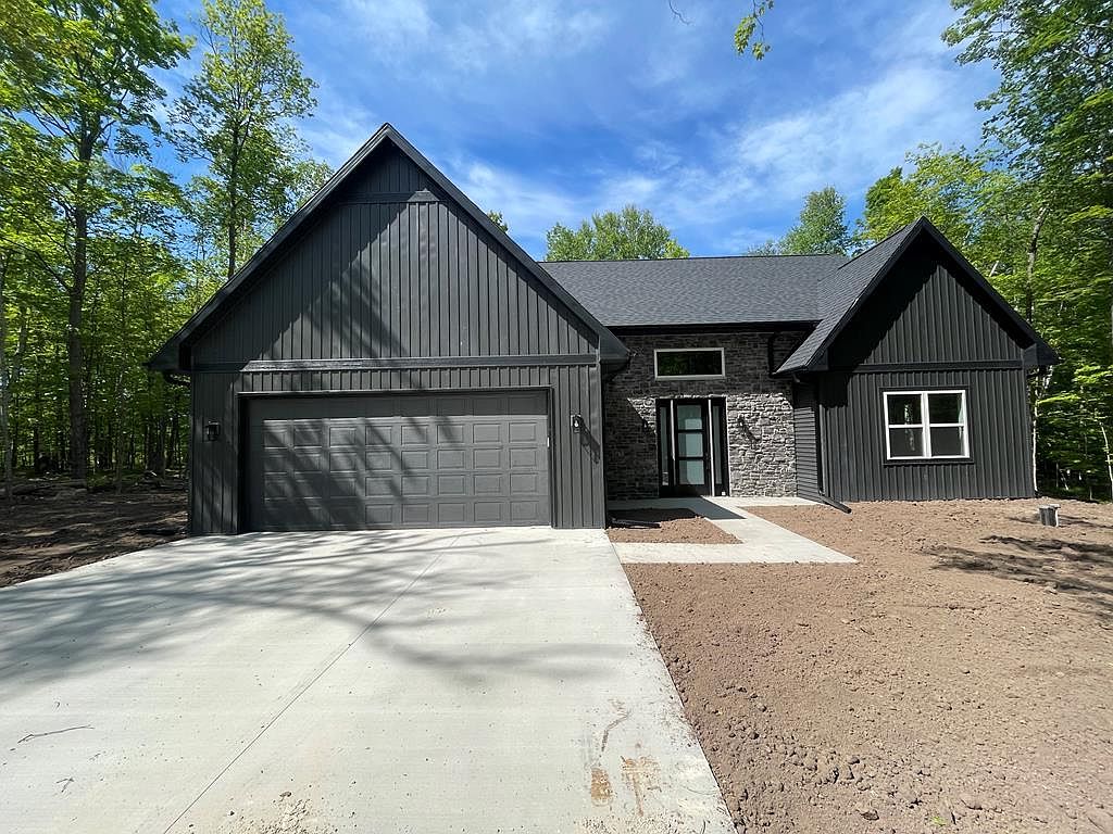 8343 Maple Valley Dr, Fish Creek, WI 54212 | Zillow