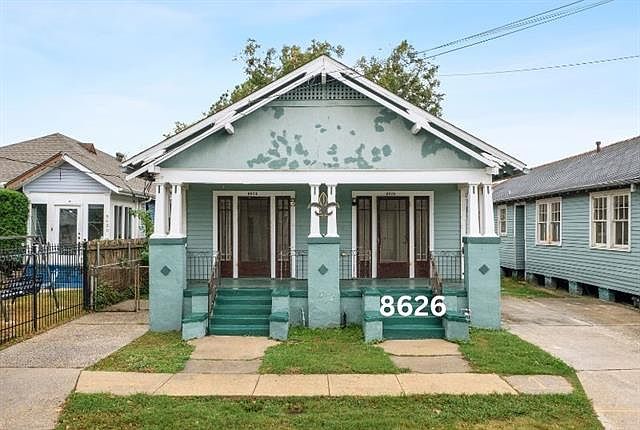 8626 Apple St, New Orleans, LA 70118 | Zillow