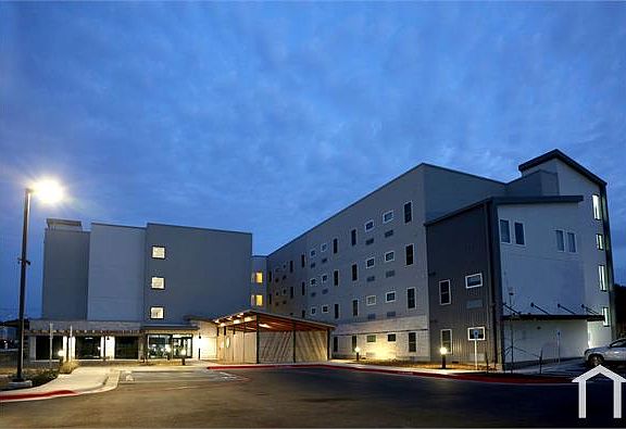 1934 Rutland Dr, Austin, TX 78758 | Zillow