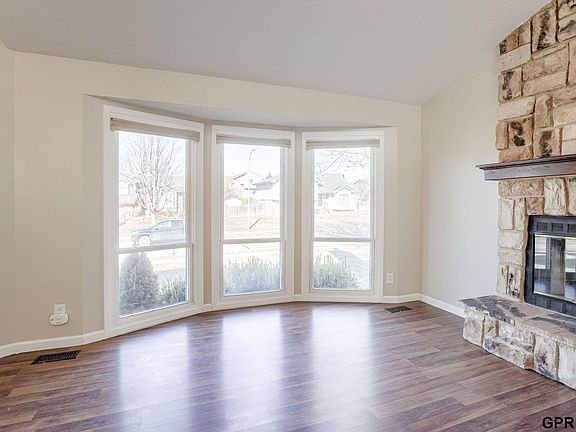 2413 Corn Dr, Papillion, NE 68046 | MLS #22611111 | Zillow