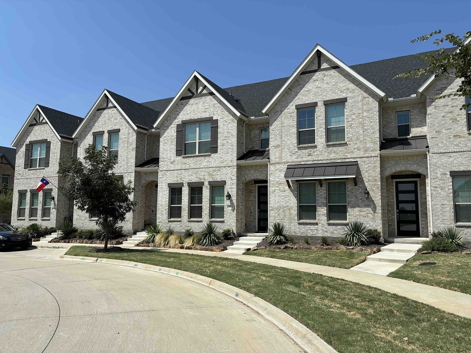 1923 Strand St #1, Dallas, TX 75234 | Zillow