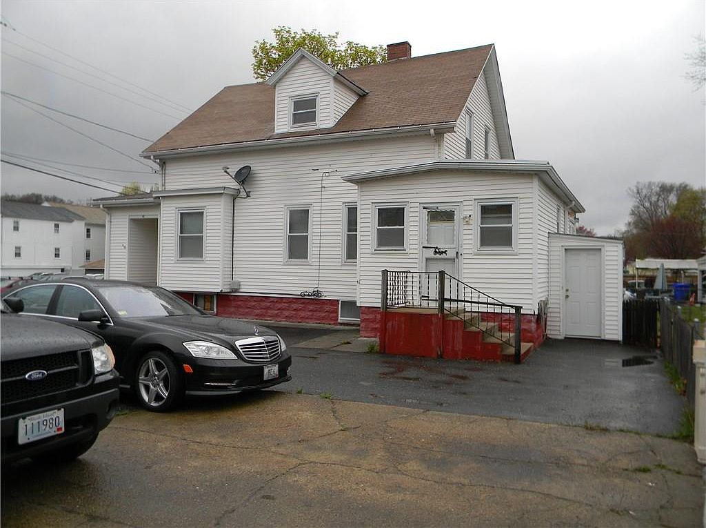 41 Adams St, North Providence, RI 02904 | Zillow