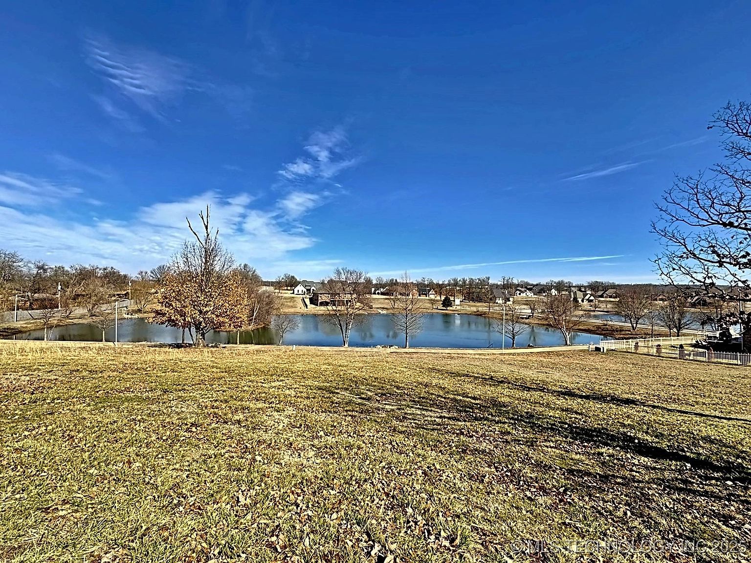 780 W Southlake Dr, Tahlequah, OK 74464 | MLS #2508074 | Zillow