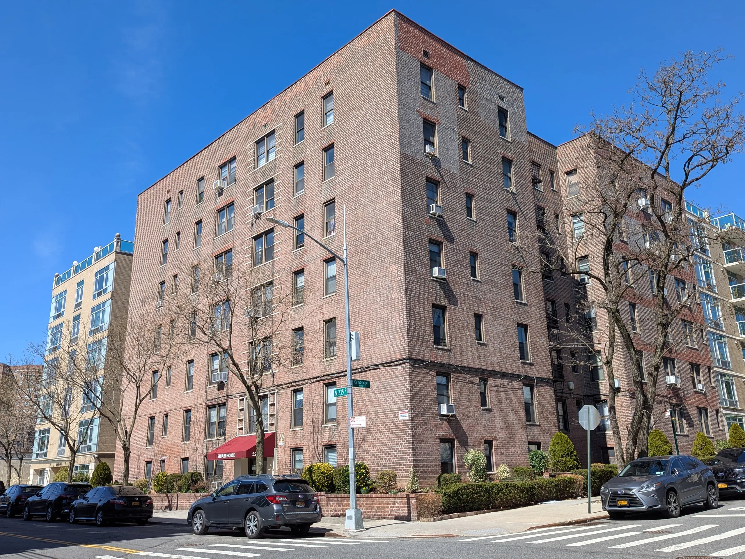 525 West 235th Street in Spuyten Duyvil : Sales, Rentals, Floorplans ...