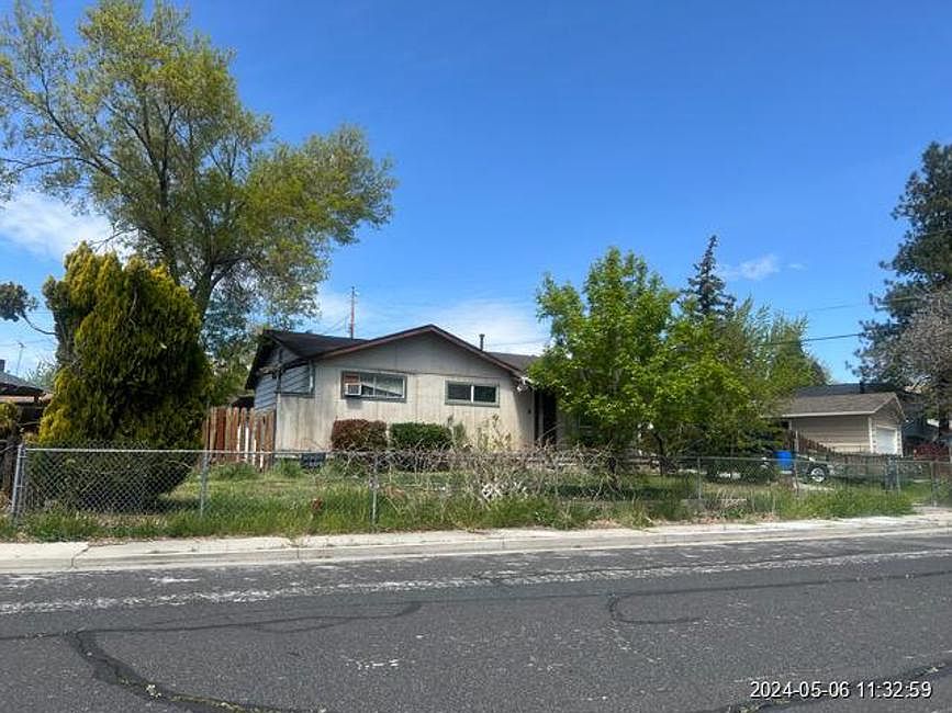 1355 Rayburn Dr, Reno, NV 89503 | Zillow