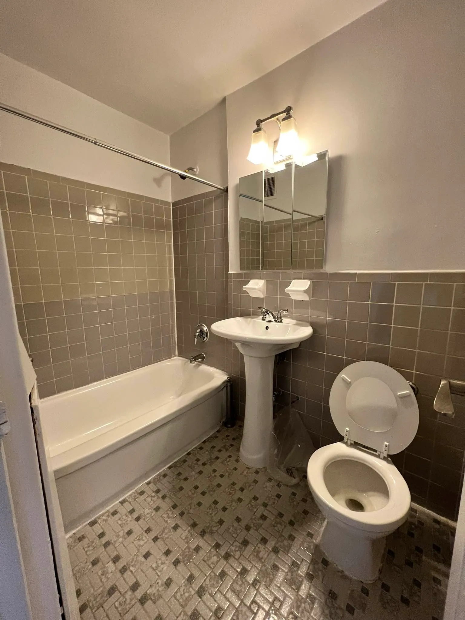 94-03 222nd Street #3M in Queens Village, Queens | StreetEasy