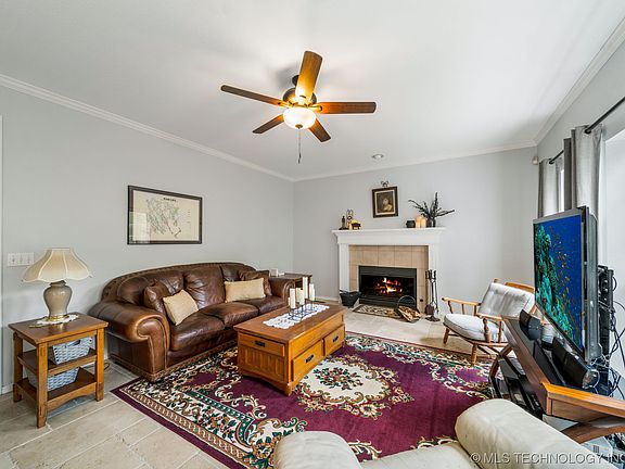 7626 S Fulton Pl, Tulsa, OK 74136 | MLS #2323729 | Zillow