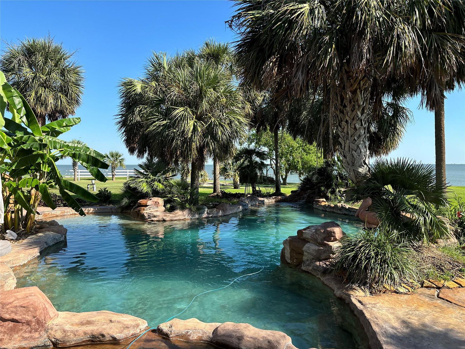 6680 Tri City Beach Rd, Baytown, TX 77523 | MLS #22020414 | Zillow