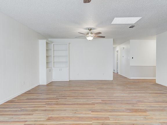 110 N Terry Dr, Slaton, TX 79364 | Zillow