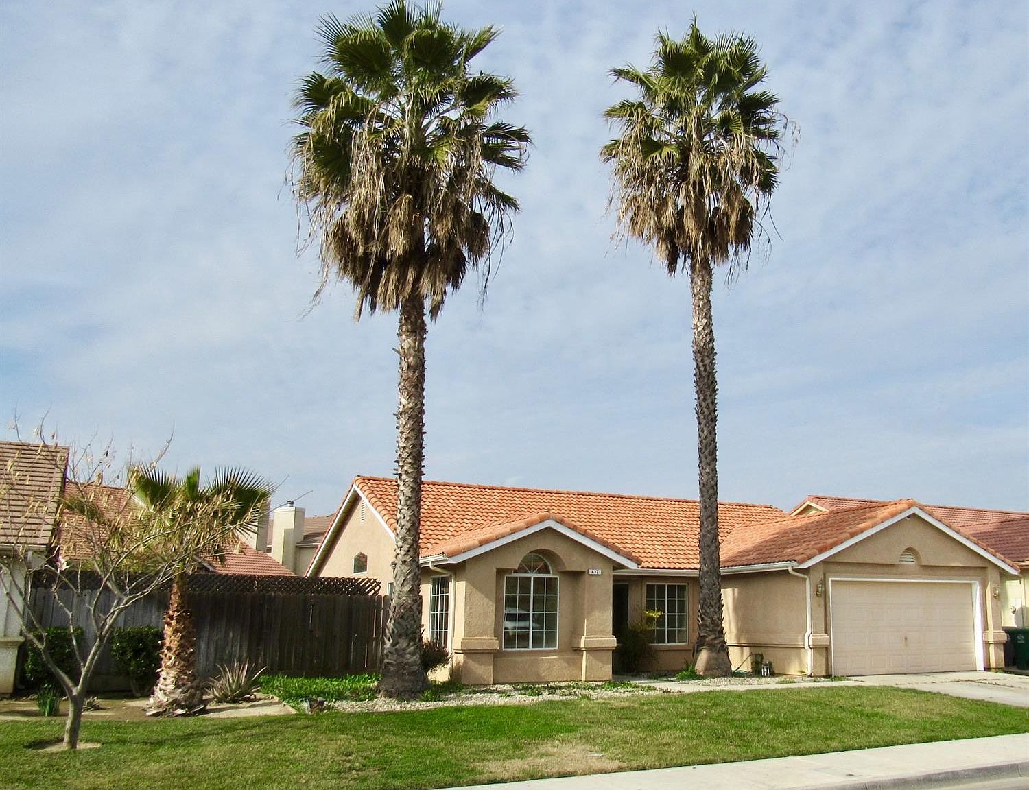 677 Stonewood Dr, Los Banos, CA 93635 | Zillow