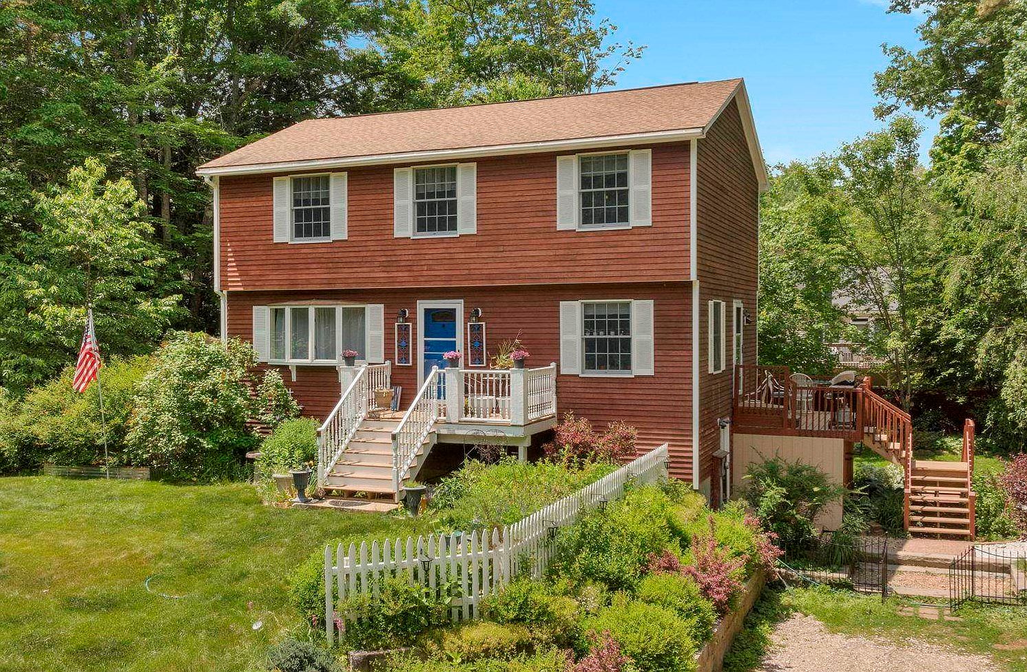 27 New London Drive, Center Barnstead, NH 03225 | Zillow