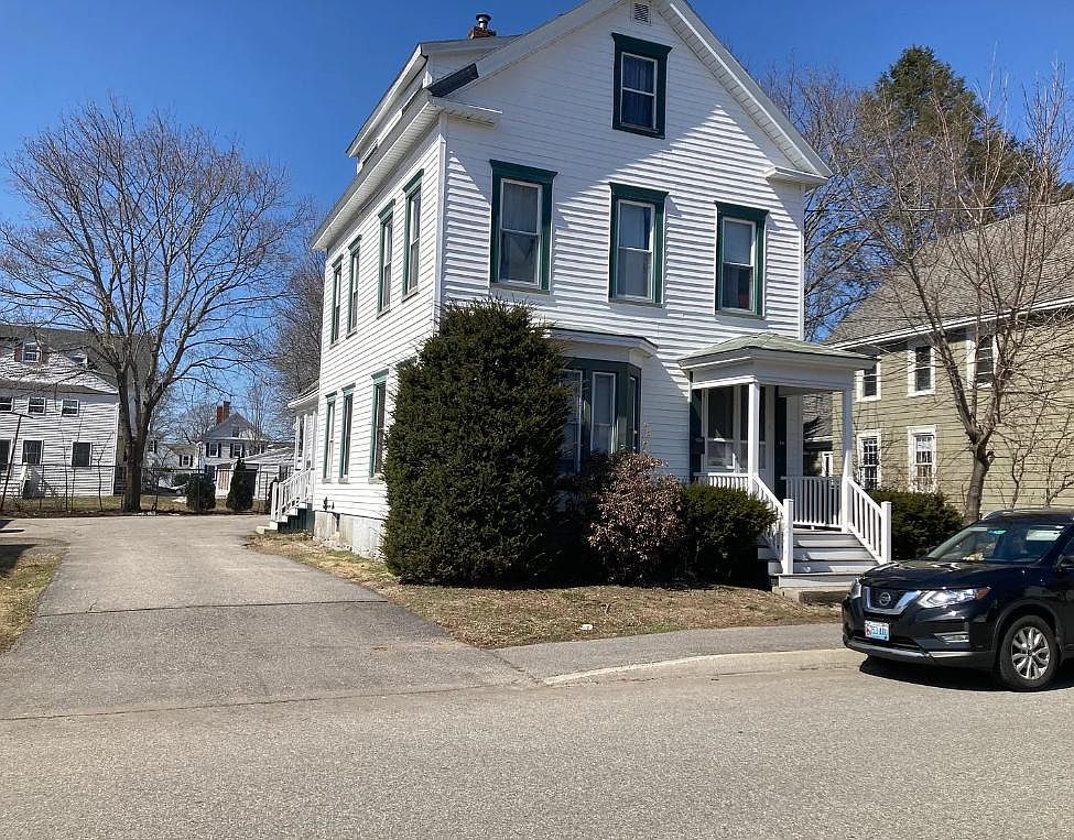 84 High St #2, Saco, ME 04072 | Zillow
