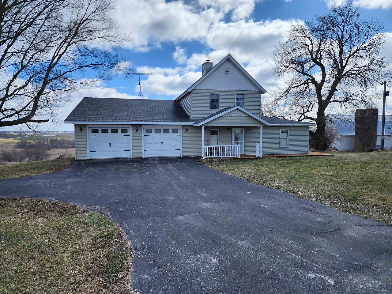 27758 Pleasant Ridge Road, Wauzeka, WI 53826 | Zillow