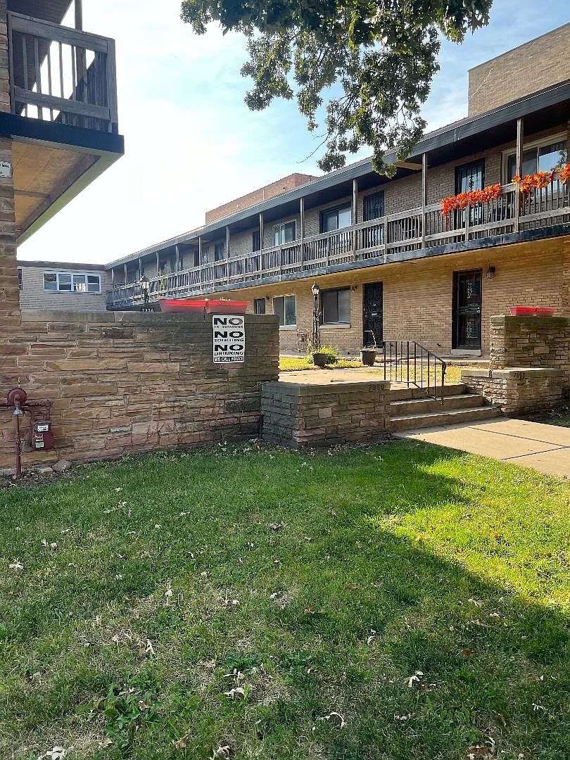 7858 S South Shore Dr #1A, Chicago, IL 60649 | Zillow