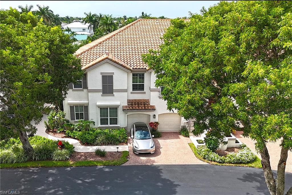 181 Colonade CIR #1405, Naples, FL 34103 | MLS #224073309 | Zillow