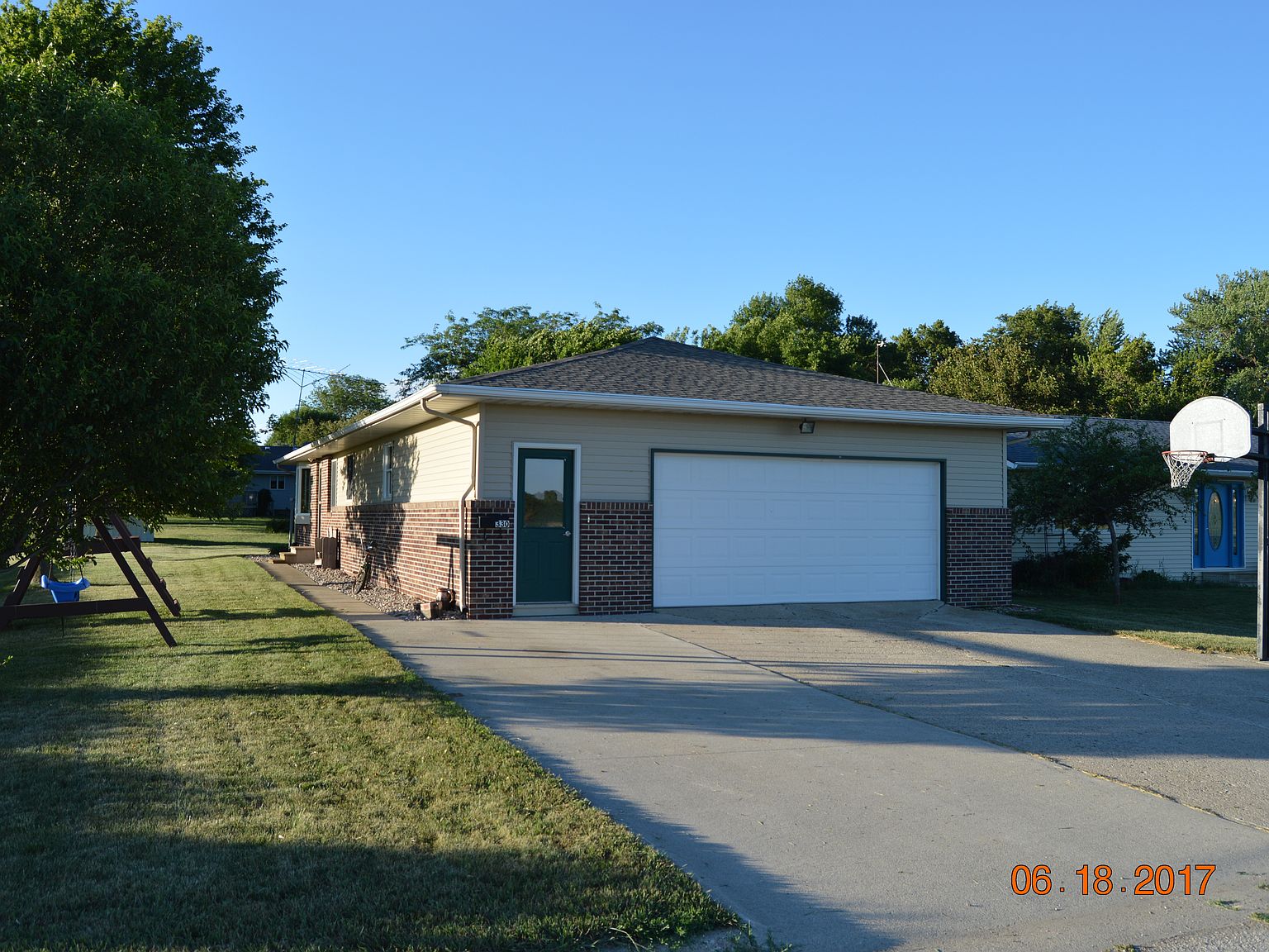 330 W 1st St, Halbur, IA 51444 | Zillow