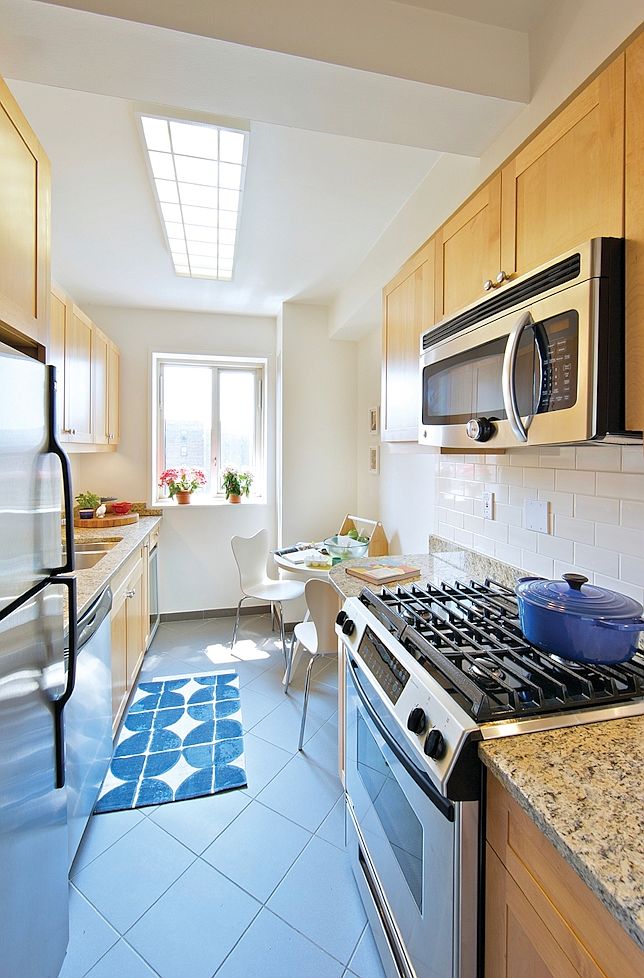 4 Peter Cooper Rd APT 12E, New York, NY 10010 | Zillow