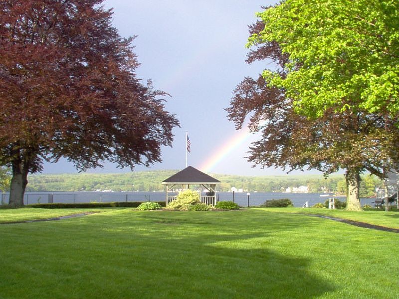 409 Beacon Park, Webster, MA 01570 | Zillow