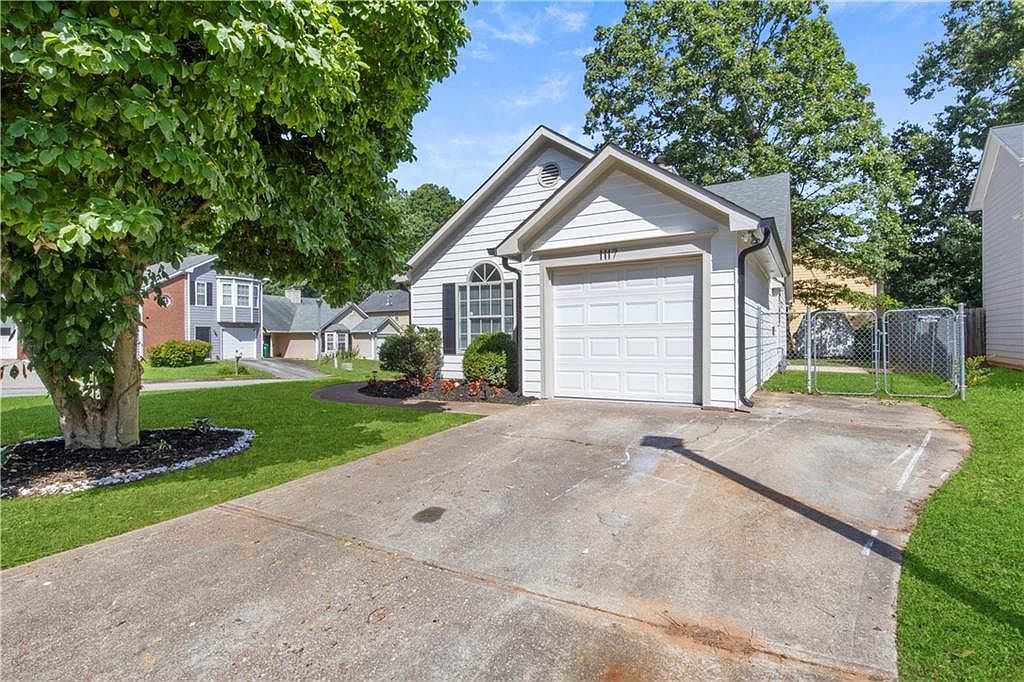 1117 Oakwood Manor Cv, Decatur, GA 30032 | Zillow