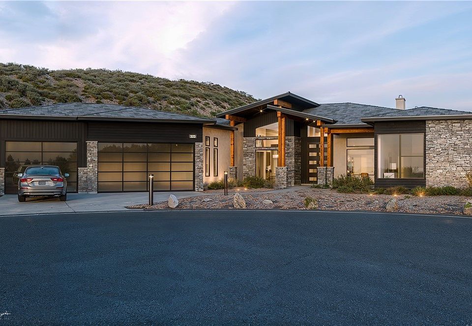 323 Wanda Rd, Henderson, NV 89002 | MLS #2641137 | Zillow