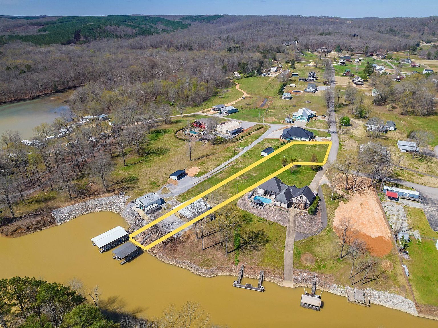 348 Yarbro Harbor Dr, Decaturville, TN 38329 | MLS #241310 | Zillow