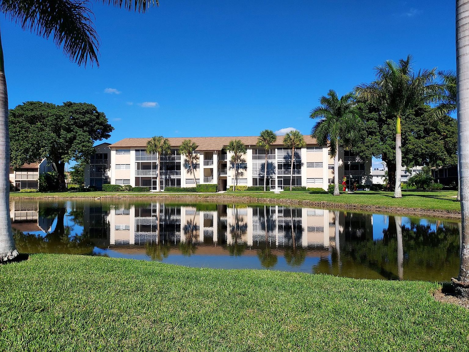 1020 Palm View Dr APT 102, Naples, FL 34110 | Zillow