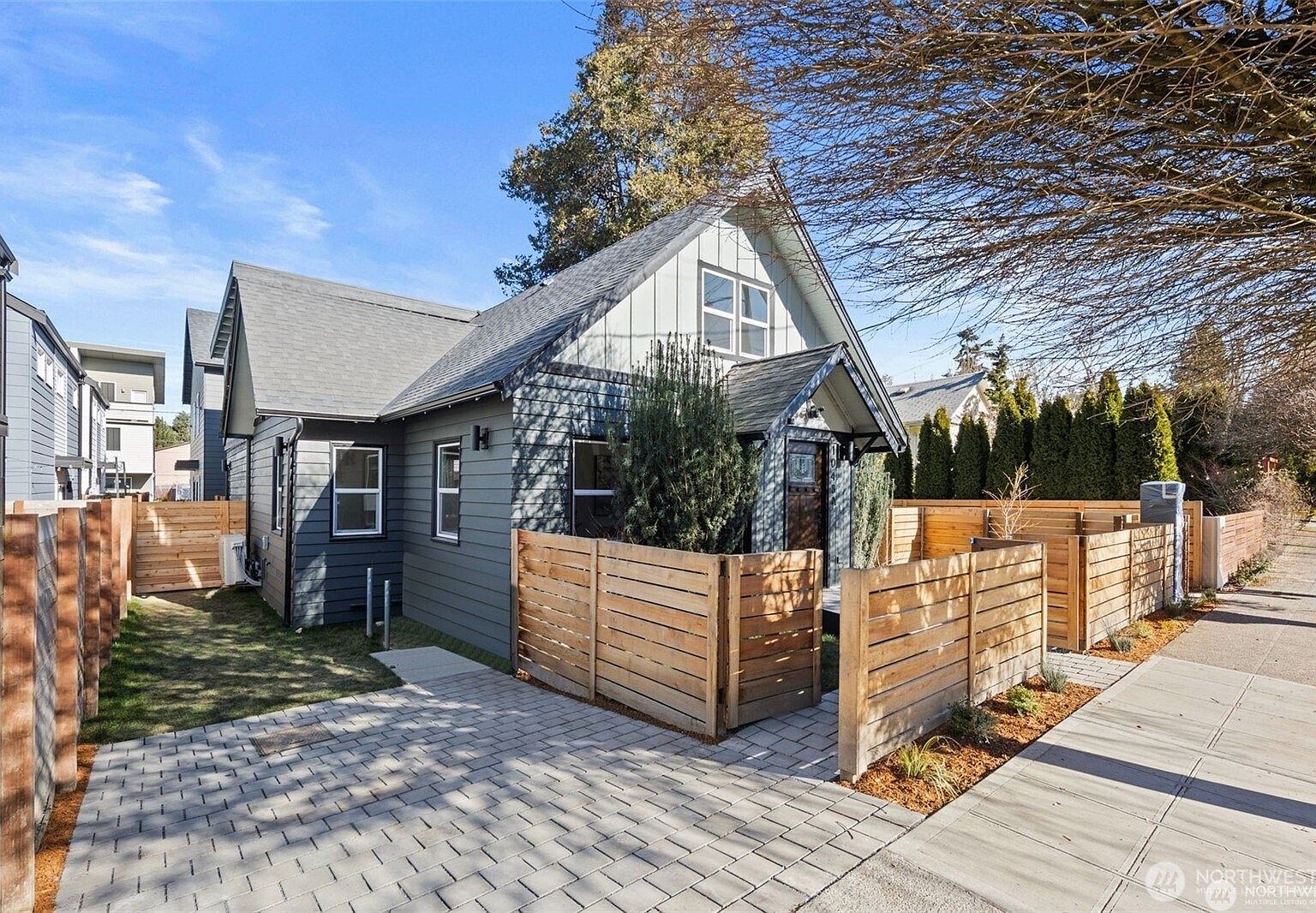 1048 B S Donovan Street, Seattle, WA 98108 | Zillow