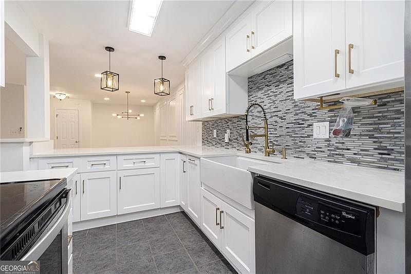 502 Brighton Point, Atlanta, GA 30328 | Zillow
