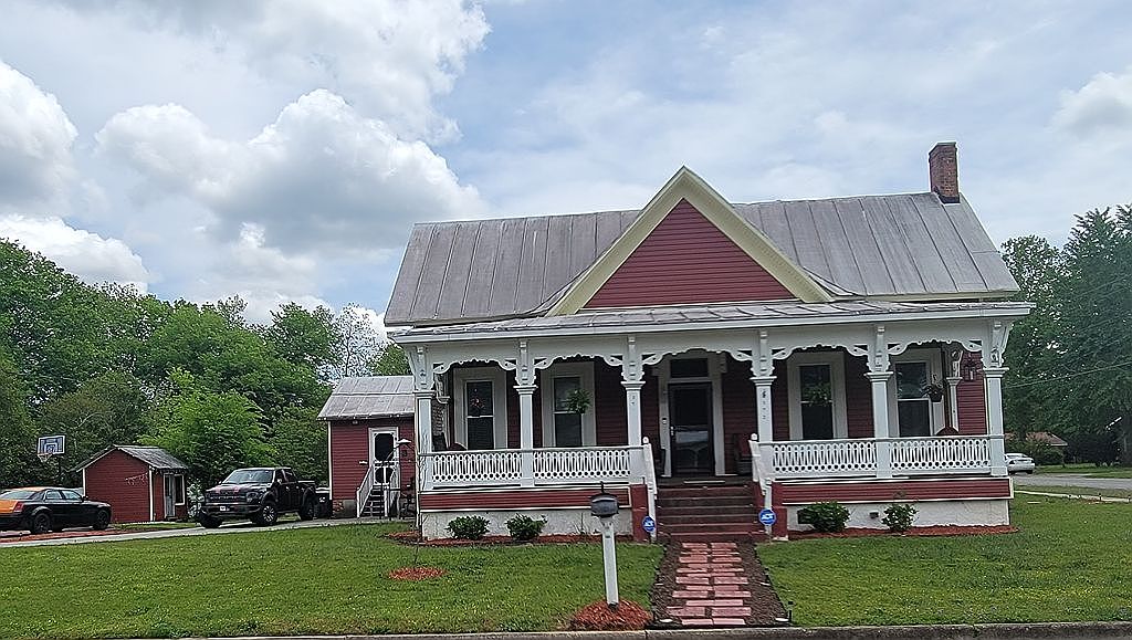 172 E Beech St, Cochran, GA 31014 | Zillow