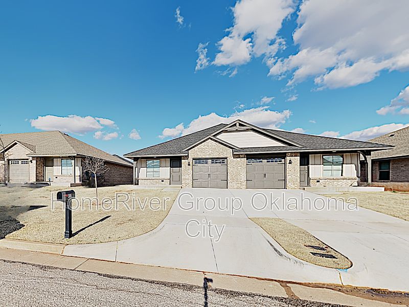 417 Summit Ridge Dr, Oklahoma City, OK 73114 | Zillow