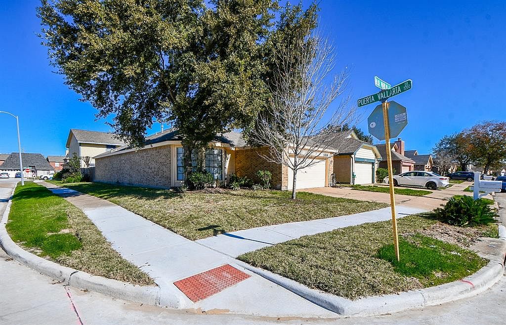 13574 Blue Marlin Ln, Houston, TX 77083 | MLS #73494486 | Zillow