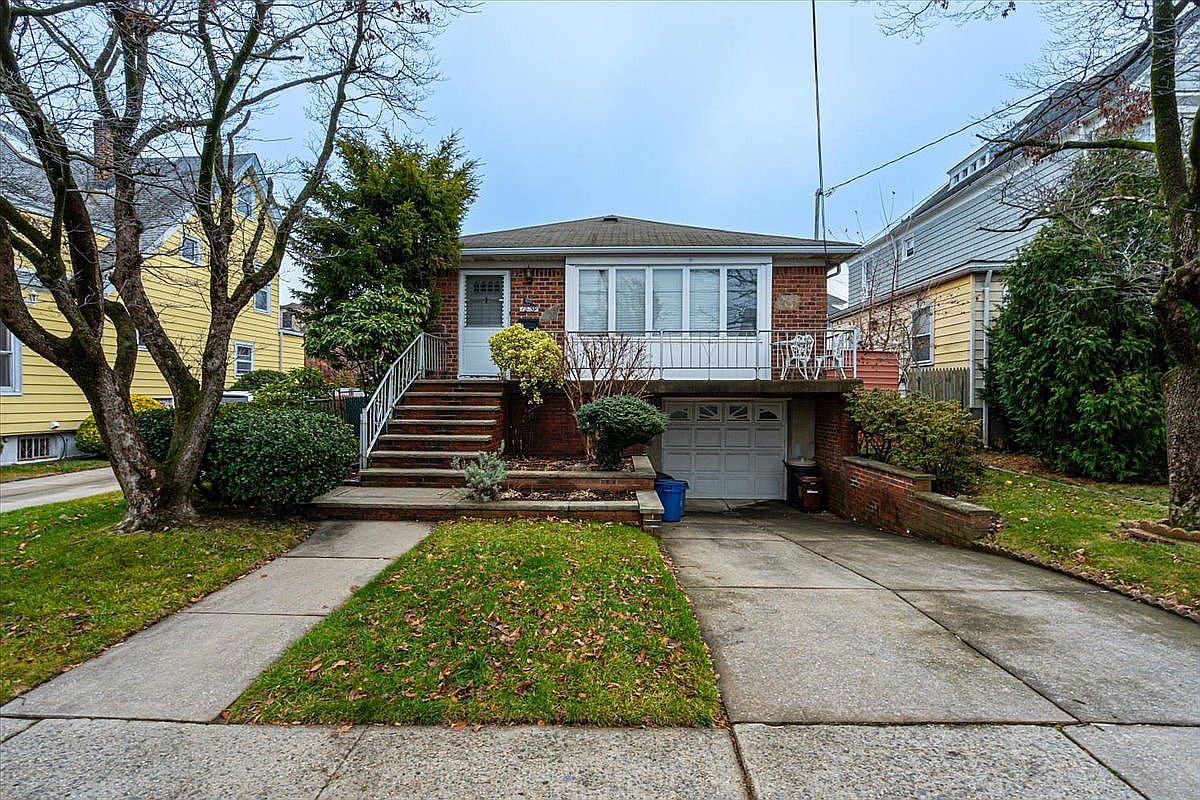 12-39 154th St, Whitestone, NY 11357 | Zillow