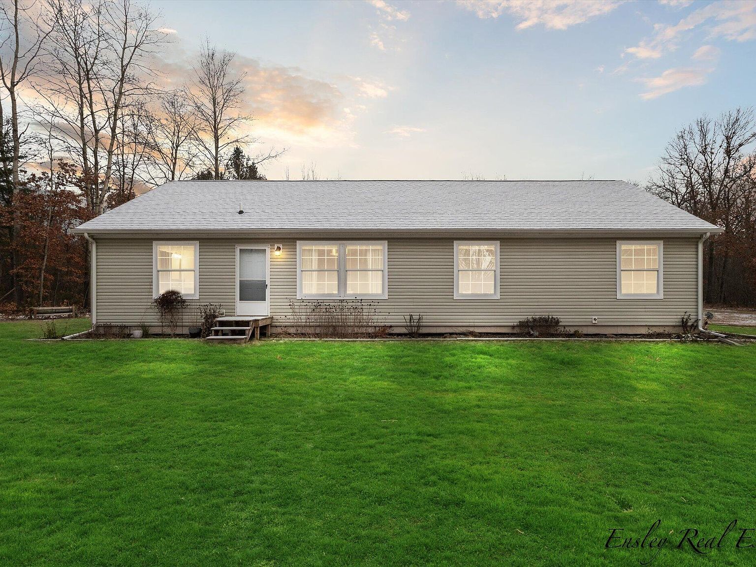 20276 Gates Rd, Howard City, MI 49329 | Zillow