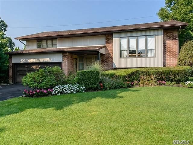 21 Clinton Ln, Jericho, NY 11753 | Zillow