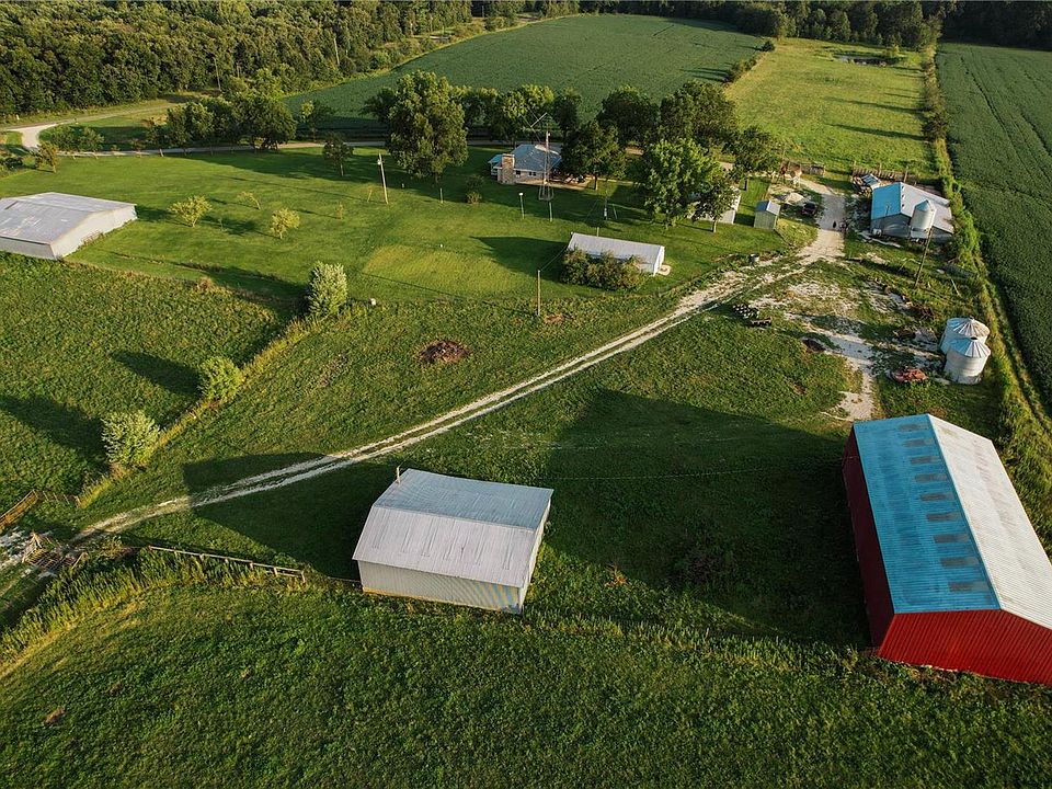 1805 Highway E, Bellflower, MO 63333 | Zillow