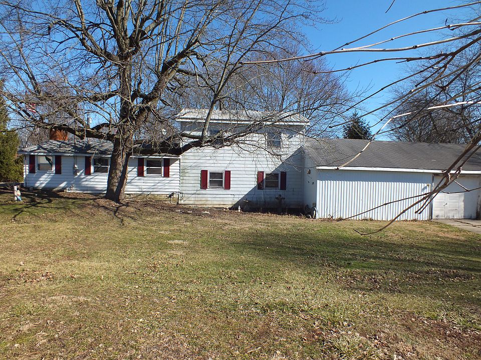 216 Walnut Ln, Palestine, OH 45352 | MLS #1023540 | Zillow
