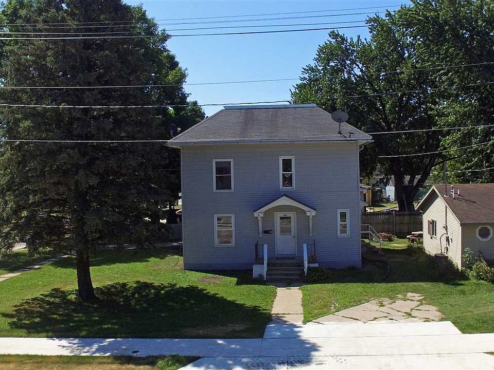 501 W 1st St, Sumner, IA 50674 | Zillow