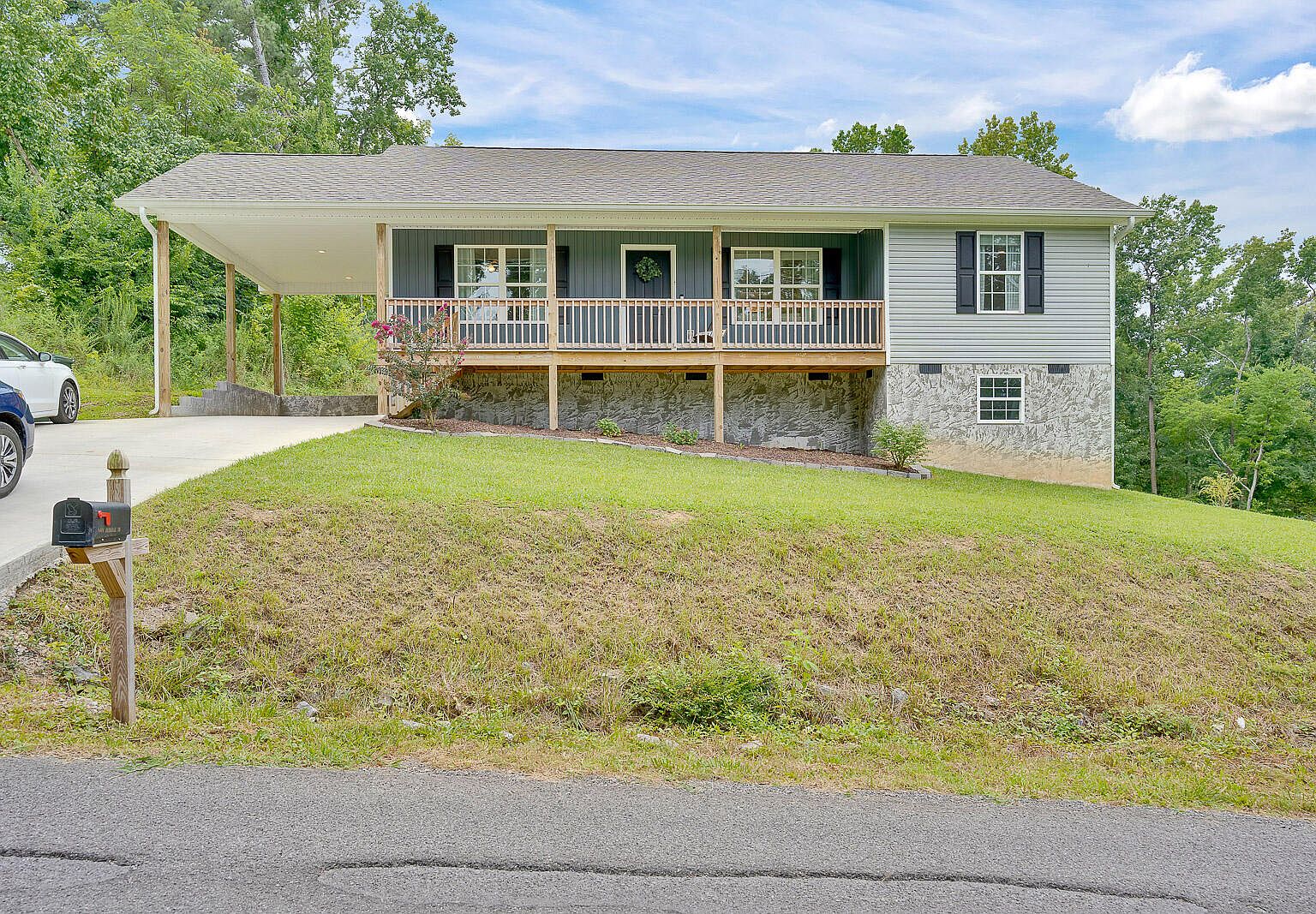 1404 Rosedale Dr SE, Cleveland, TN 37323 | Zillow