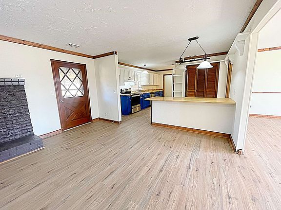 6297 Main St, Trezevant, TN 38258 | MLS #234731 | Zillow