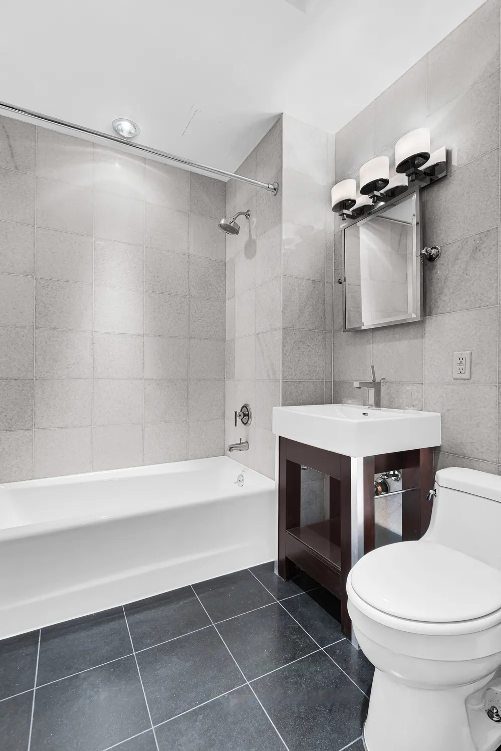 92 Chambers Street #3 in Tribeca, Manhattan | StreetEasy
