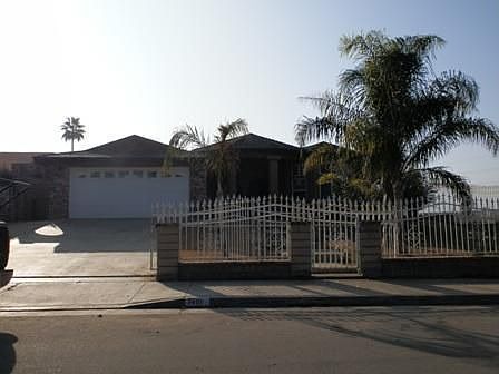 7401 San Emidio Ct, Lamont, CA 93241 | Zillow