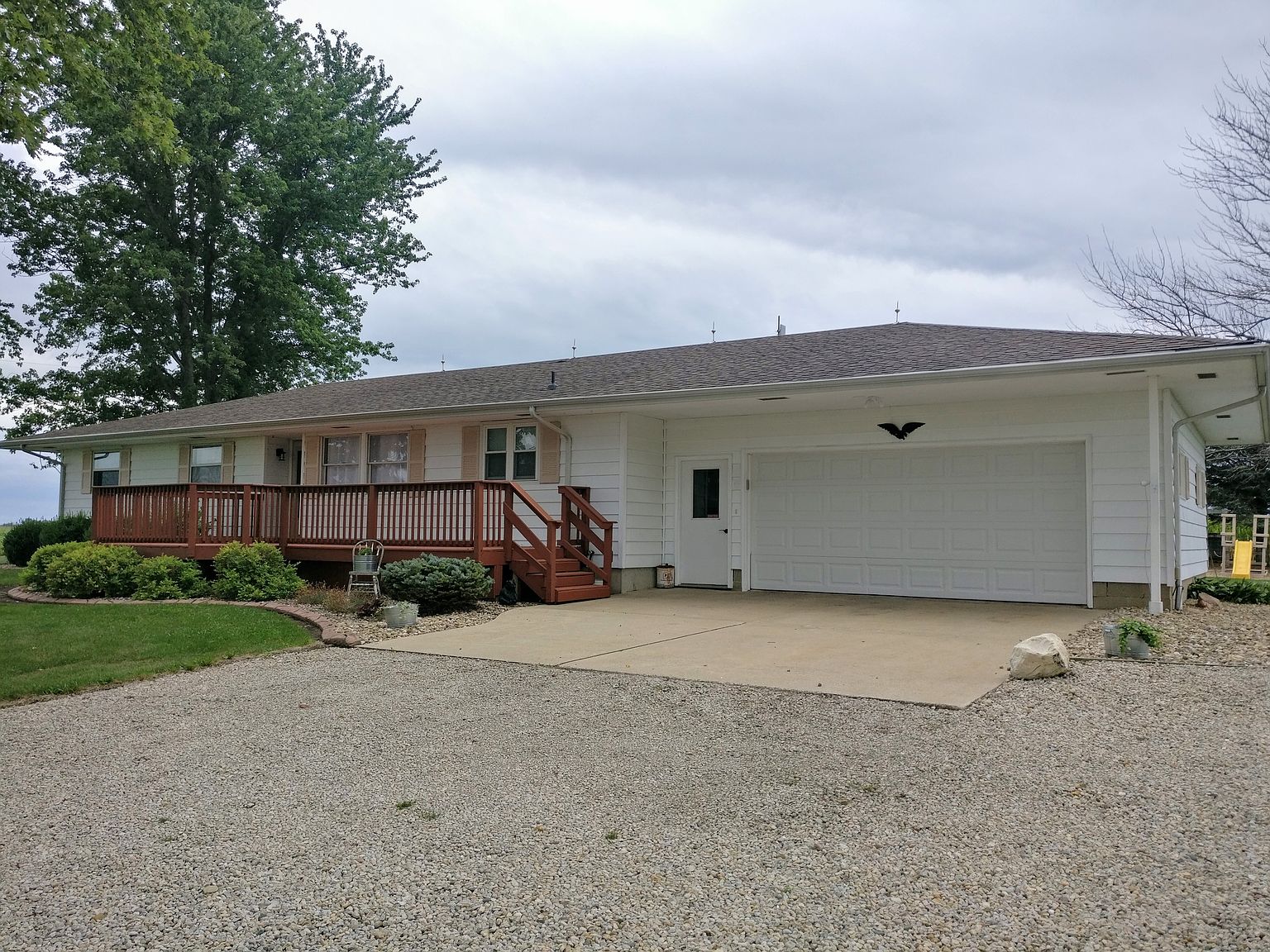 251 N 2600e Rd, Rankin, IL 60960 | Zillow
