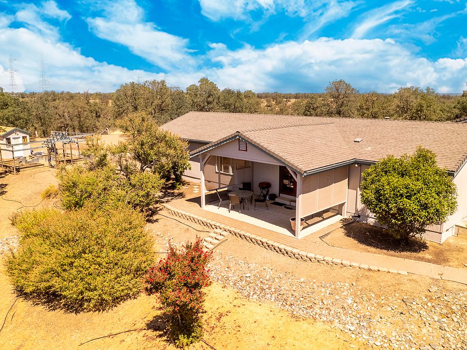 18633 Saddleback Ridge Loop, Cottonwood, CA 96022 | Zillow