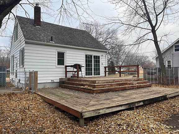 1251 Virginia St, Waterloo, IA 50703 | MLS #20235064 | Zillow
