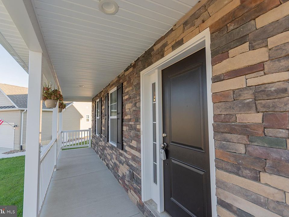 130 Asa Ct, Martinsburg, WV 25405 | MLS #WVBE2022786 | Zillow