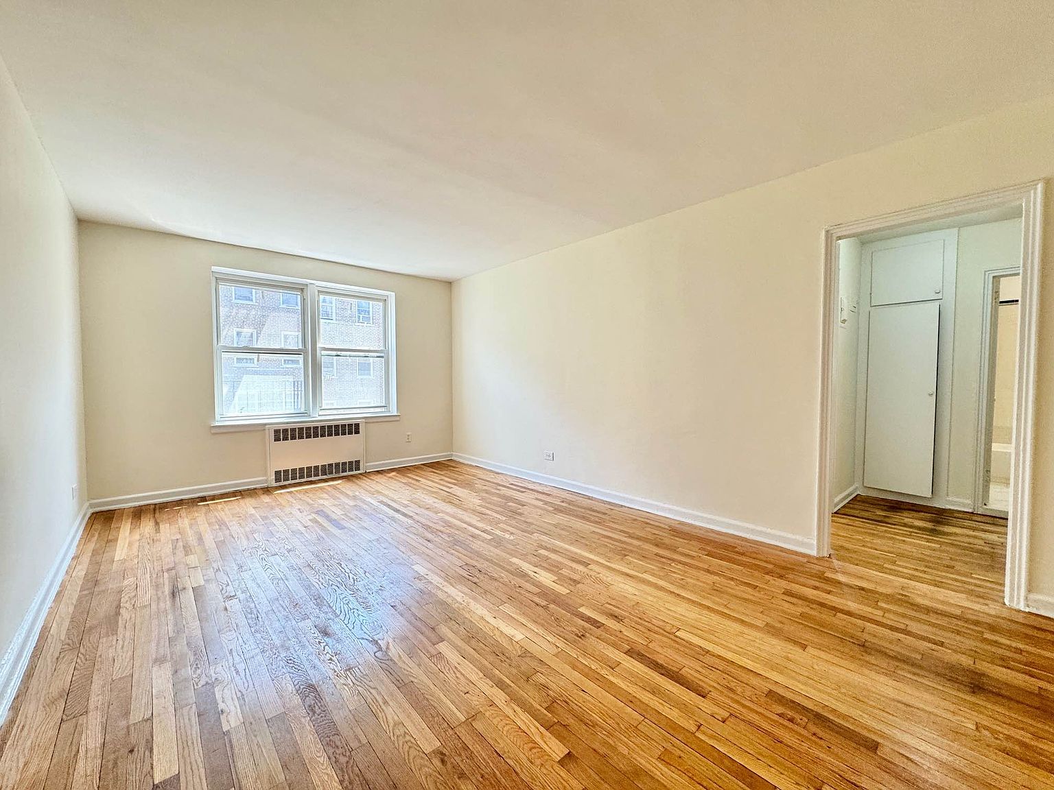 140-45 Ash Ave APT 423, Flushing, NY 11355 | Zillow